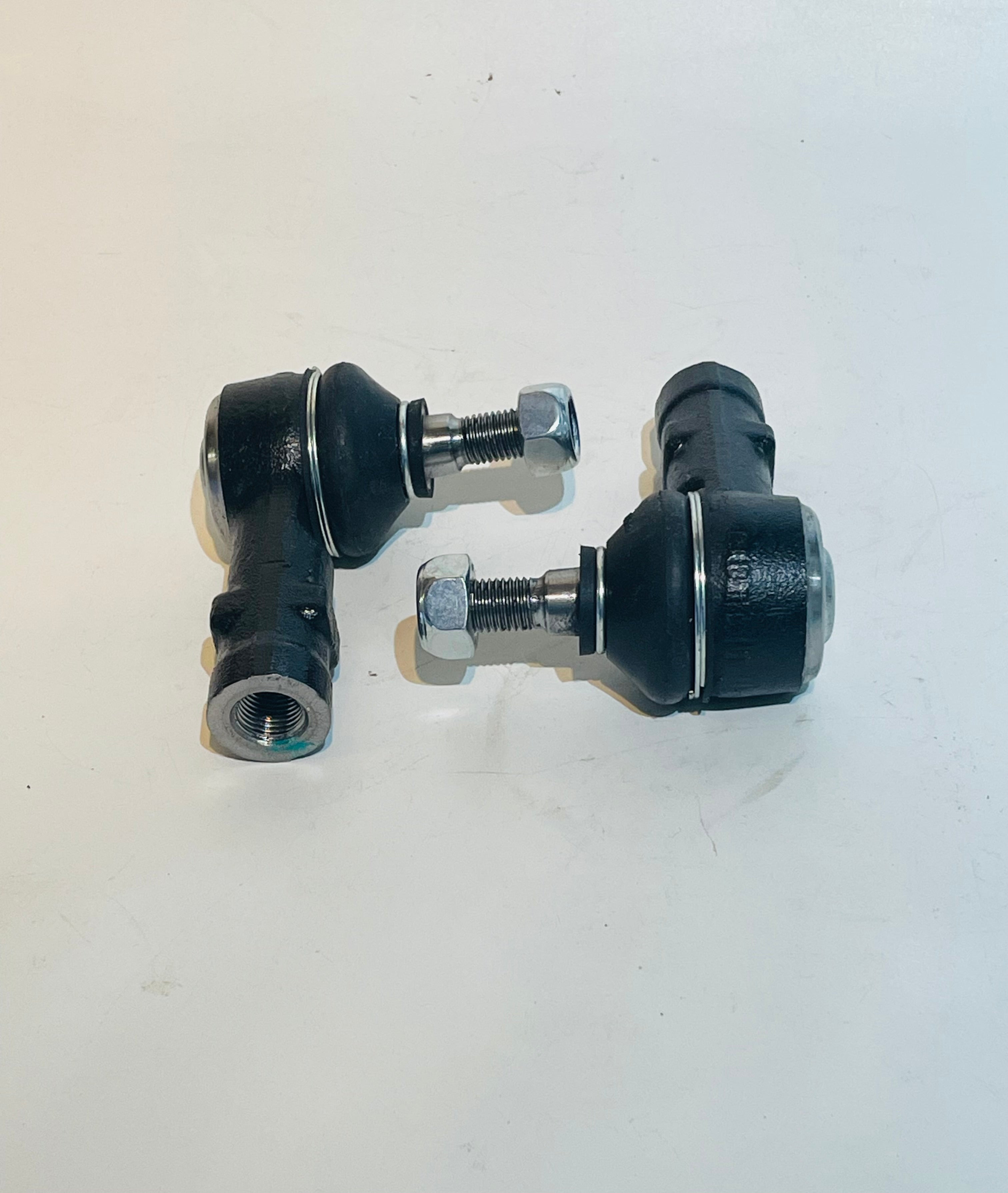 Track Rod Ends, Pair – CHG Classics Ltd
